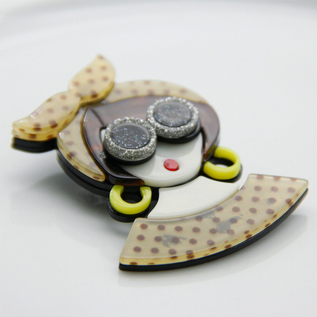 Kitsch Vintage Lady Acrylic Pin Brooch, Fun Rockabilly Style & Oh So K ...