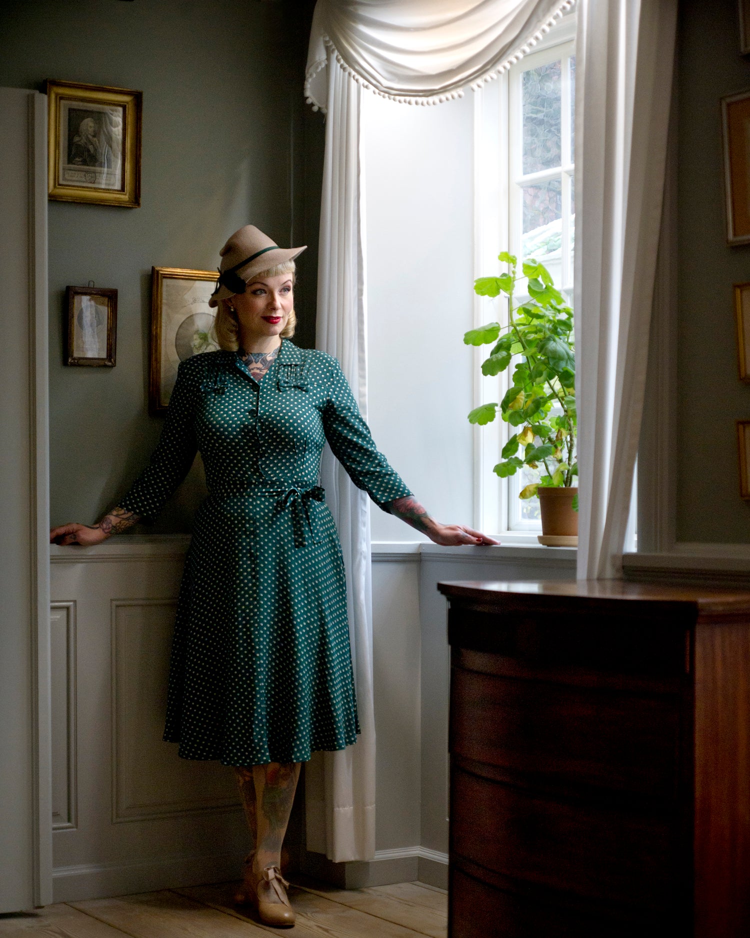 Polly Dress CC41 in Green Ditzy , Classic 1940s True Vintage Style ...